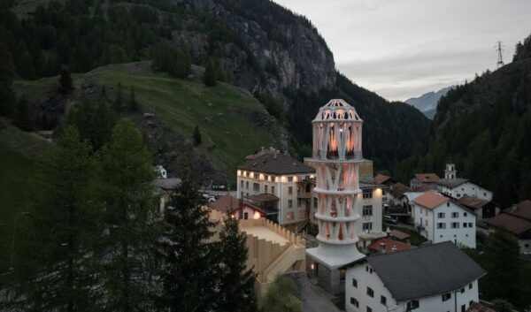Der 3D-gedruckte Weisse Turm von Mulegns wurde heute eröffnet - 3Dnatives