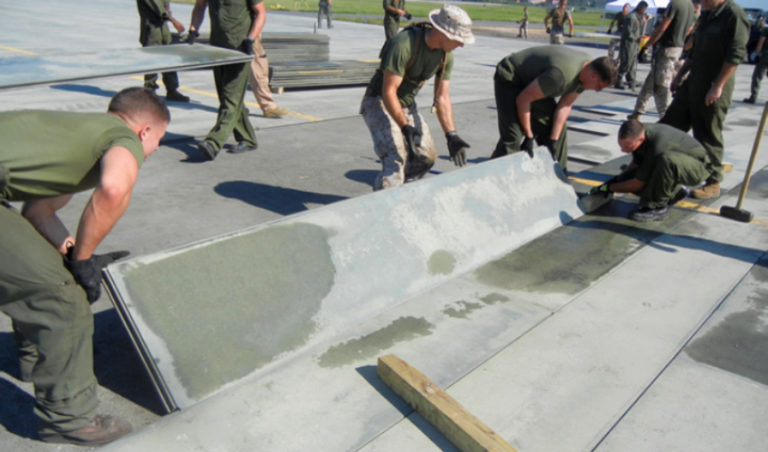 US Air Force sponsors the development of a 3D printed runway mat ...