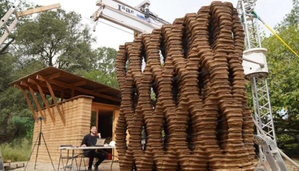 El IAAC utiliza suelo local y materiales naturales en nuevo edificio ...